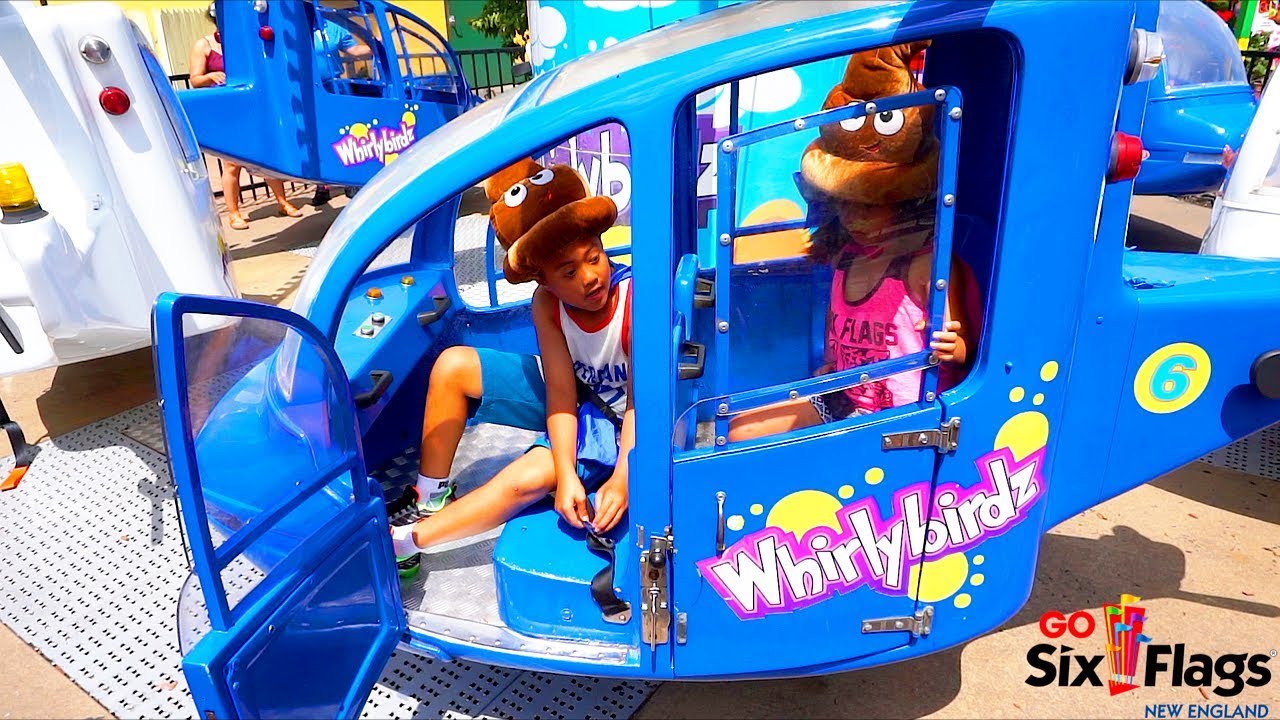 Kiddy Helicopter Ride Whirlybirds At Six Flags New England Youtube