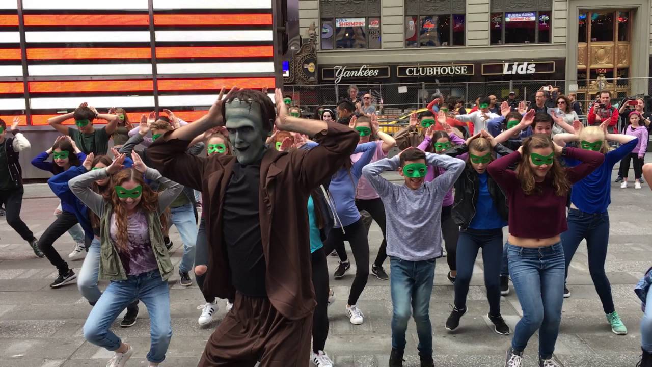 Mahin Nbc Munster Stomp Flash Mob At Time Square 2016 Youtube