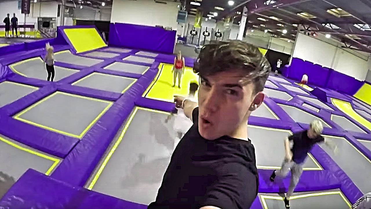 Extreme Trampoline Tricks Youtube