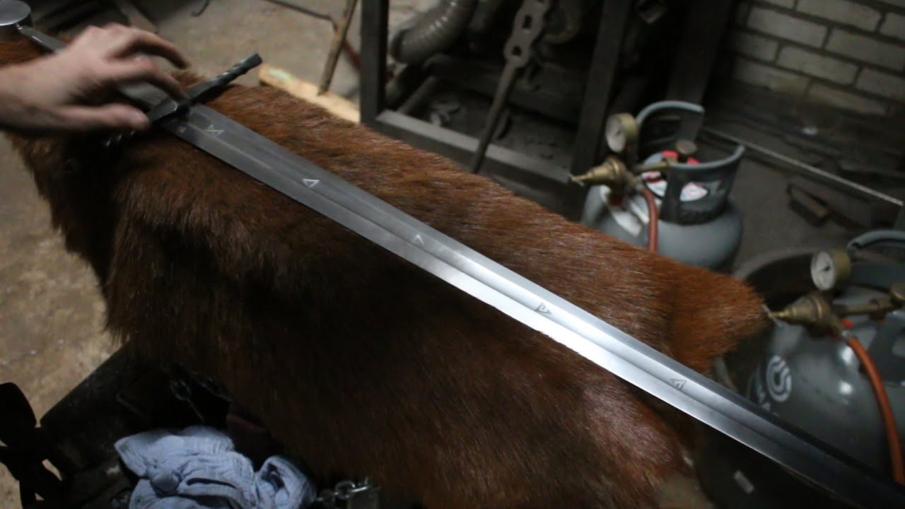 Forging A Wolf Sword Part 4 Making The Pommel Youtube