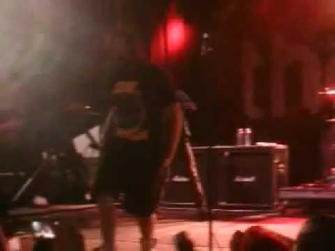 The Used Extreme Thing 2012 Intro Kiss It Goodbye Youtube