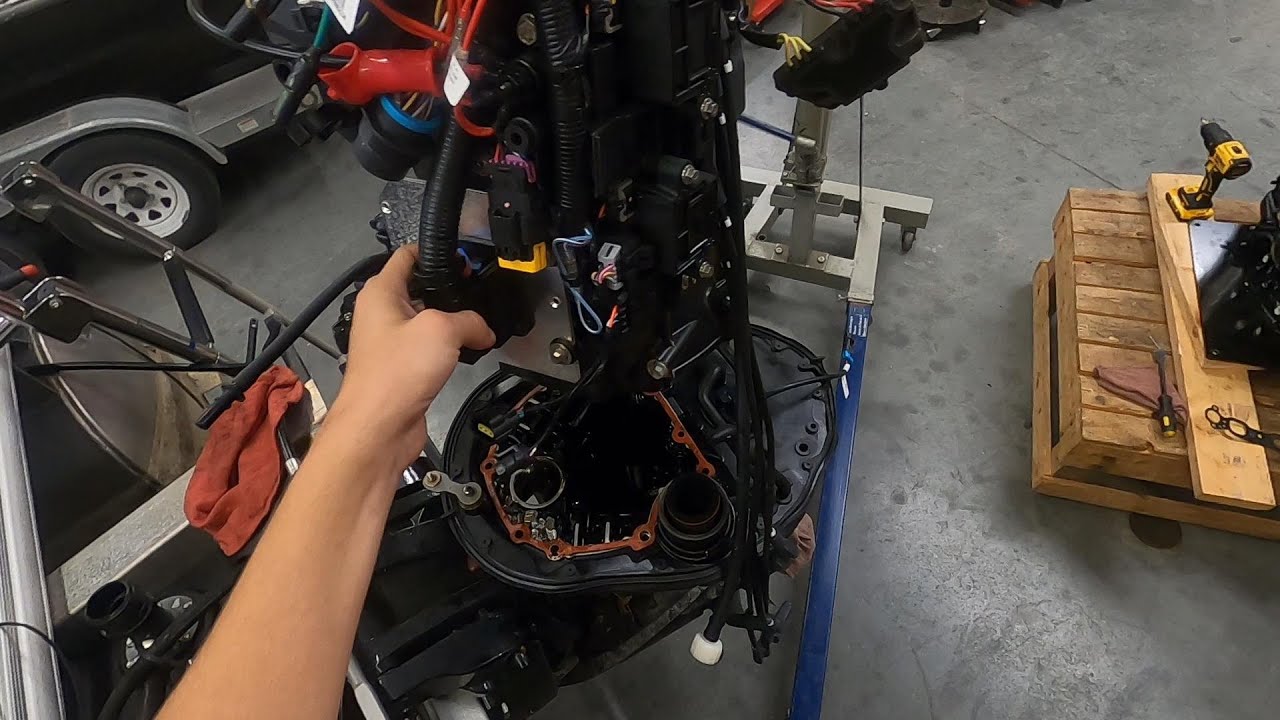 Powerhead Removal And Replacement Pt 1 Youtube