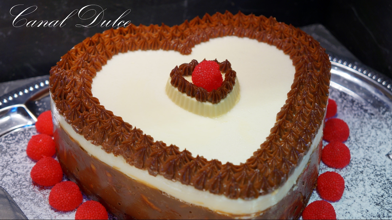 Pastel De Chocolate En Forma De Corazon