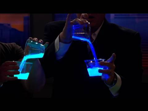 Liquid Light Cool Science Experiment Video Kidibot