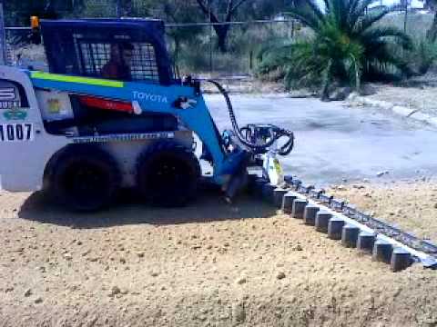 Debris Scraper For Under Conveyor Cleaning Youtube