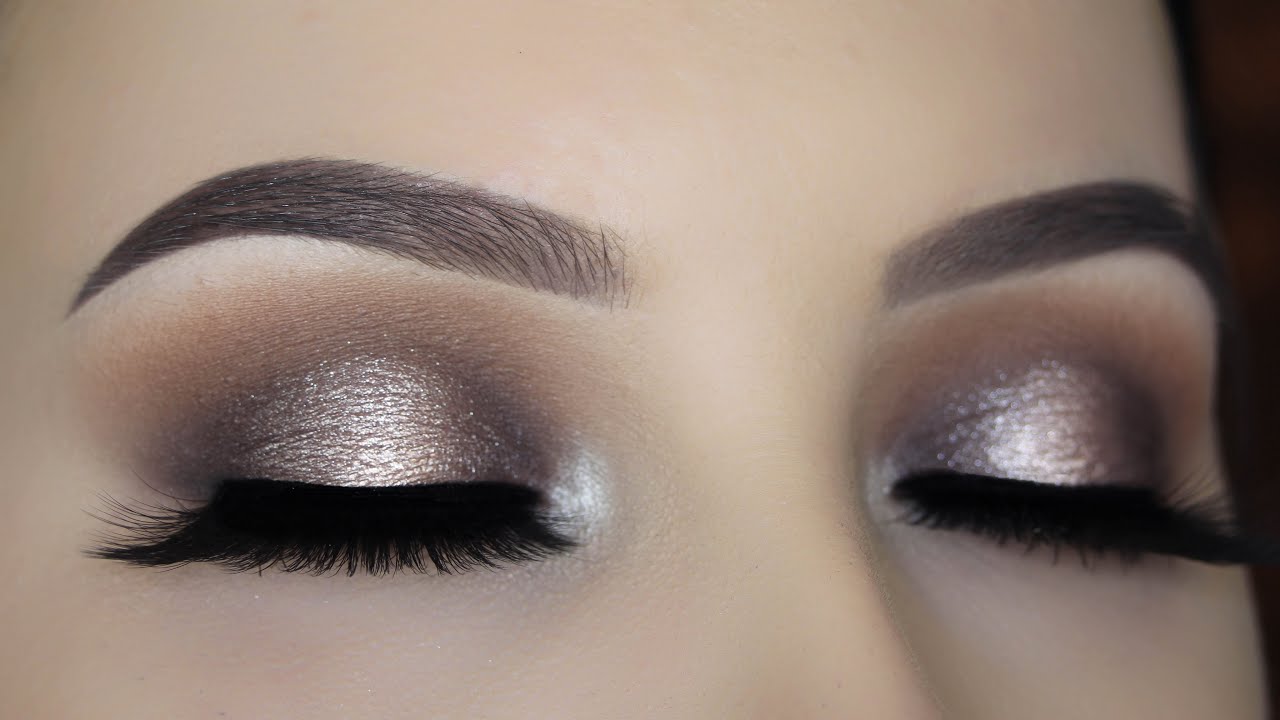 Halo Smokey Eye Makeup Tutorial Youtube