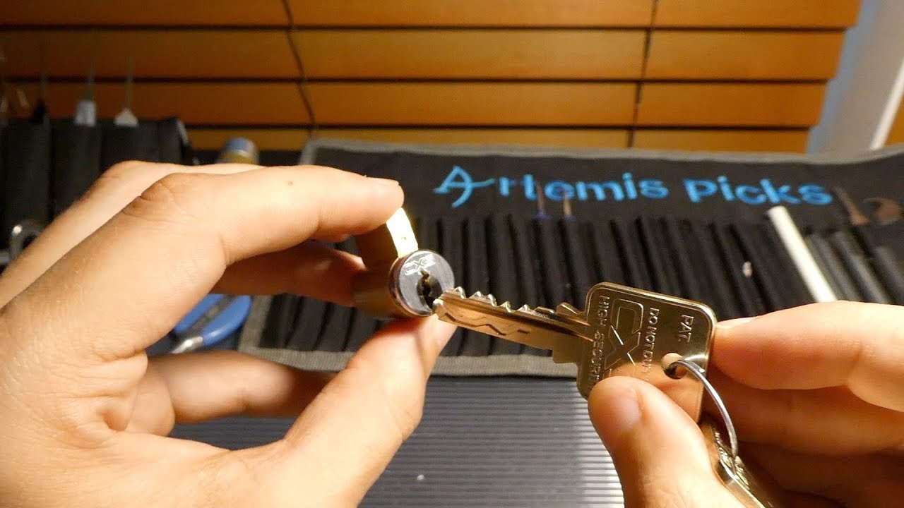 121 Cx5 High Security Lock Picked Youtube