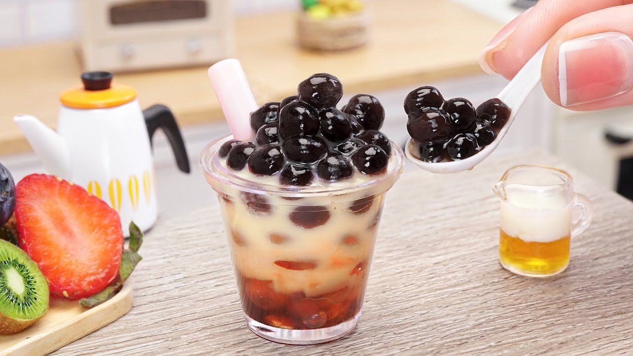 Homemade Miniature Boba Tea With Tapioca Pearl Sweet Bubble Tea