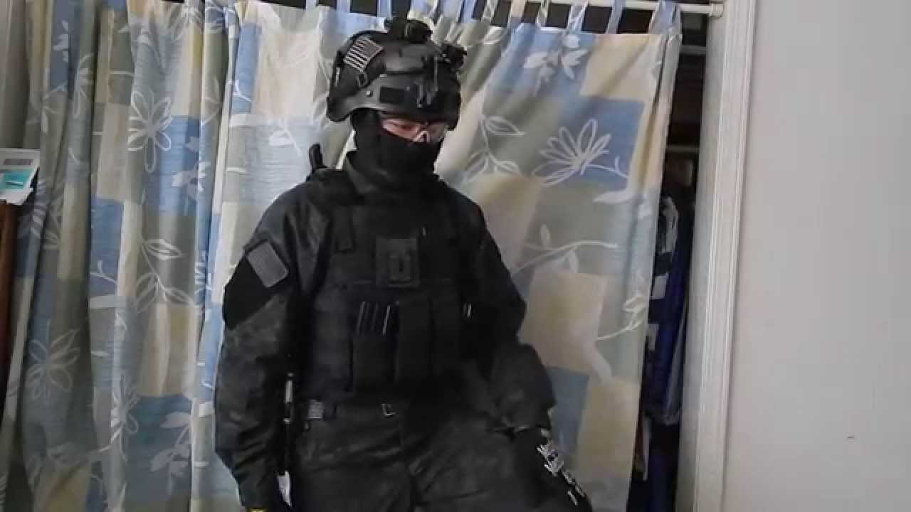 Airsoft Loadout Black