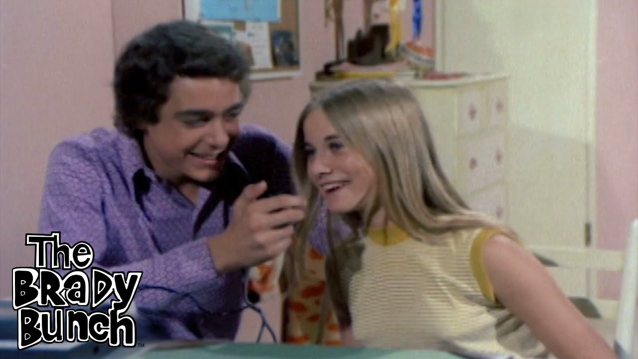 Marcia And Greg Play A Joke On Eavesdropping Peter Youtube