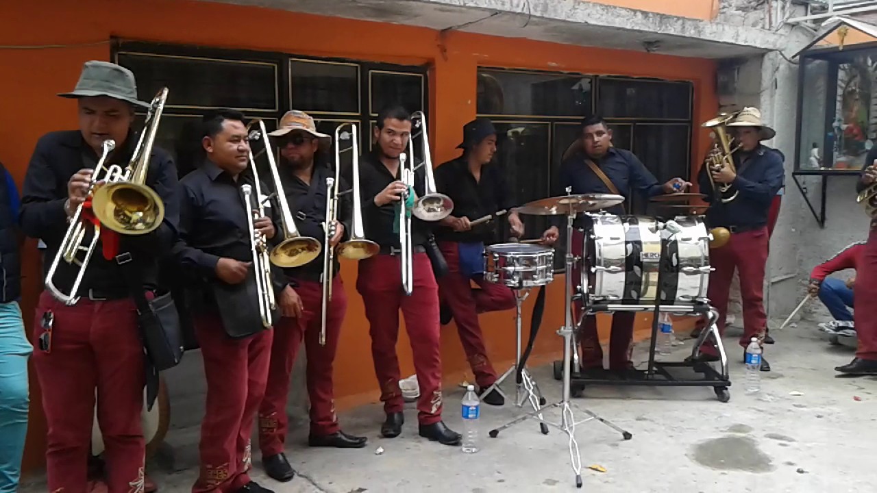 Banda Joroches La Viejita Rompemadres Youtube