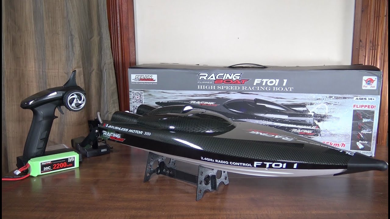 Feilun Ft011 Brushless High Speed Boat Review And Run Youtube