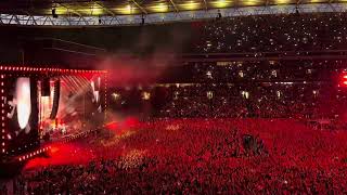 Blur Song 2 At Wembley Stadium 8 7 23 The Glasto Veteran Mp3 Music ...