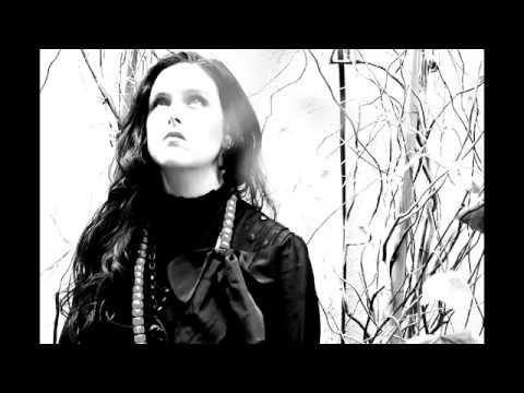 Maria Mckee If Love Is A Red Dress Hang Me In Rags Hq Lyrics