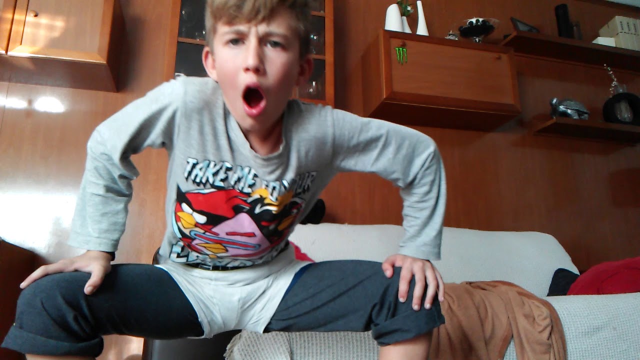 Poniendome Muchos Calzoncillos Youtube