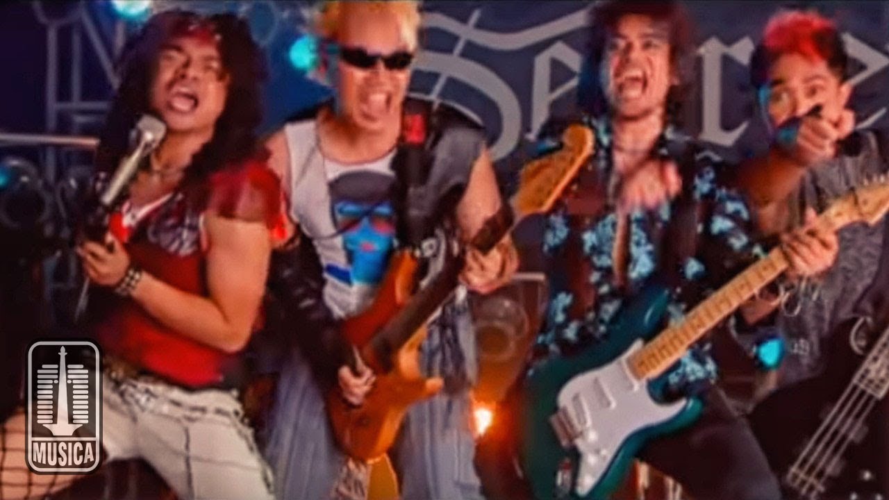 Seurieus Ada Yang Salah Dengan Cinta Official Music Video Youtube