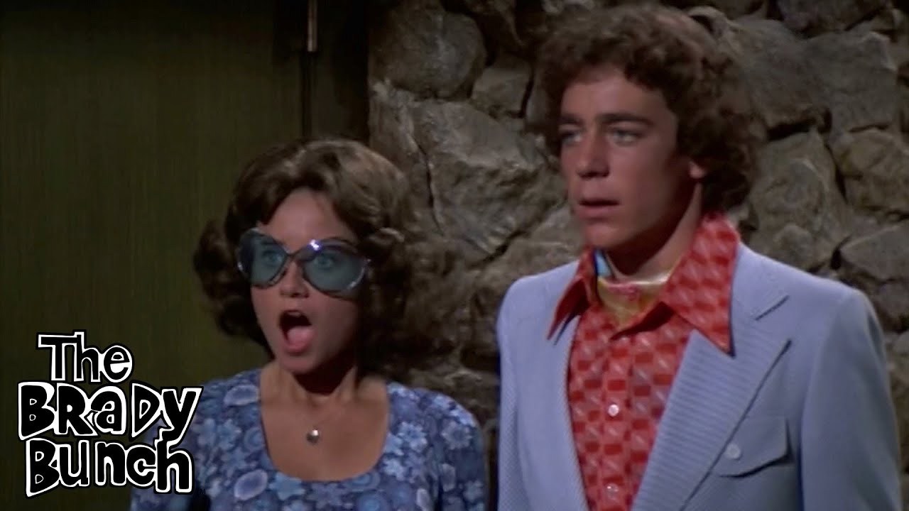 Marcia And Greg Try To Trick Peter S Crush Youtube