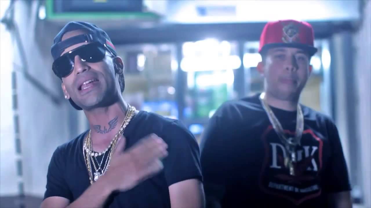 Arcangel Y De La Ghetto Estamos Aqui Official Video 2013 Youtube
