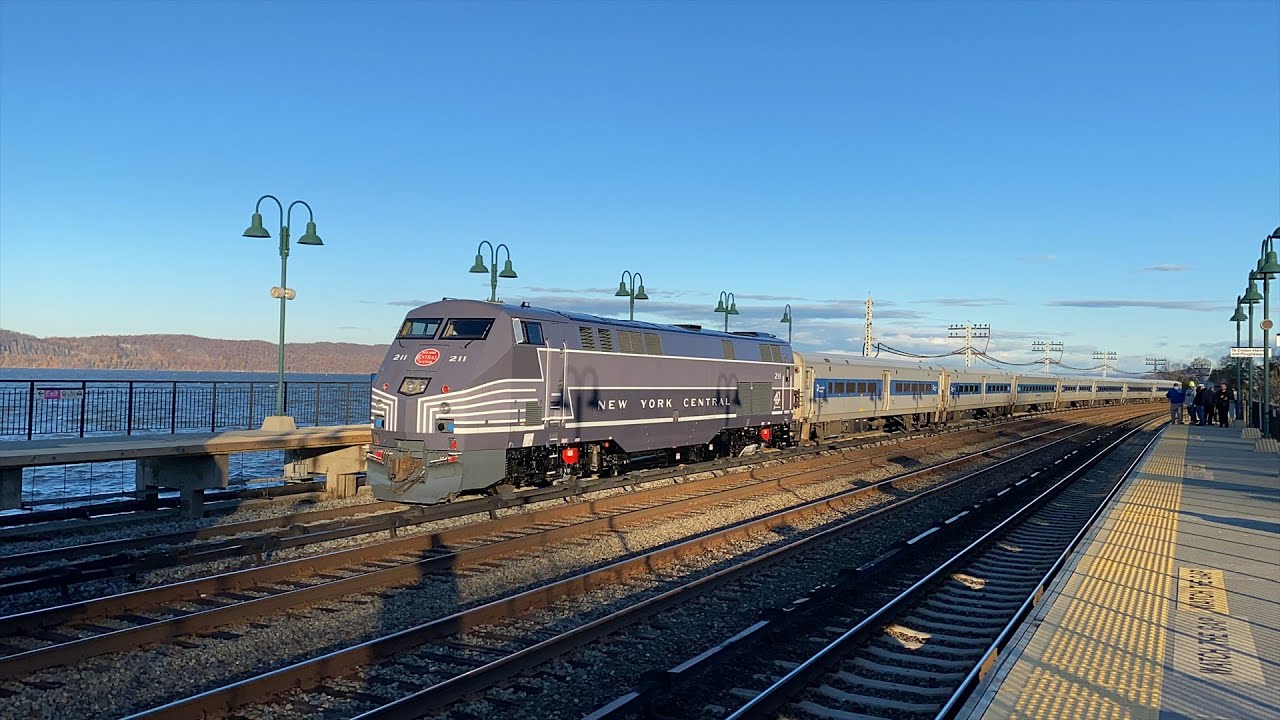 Mta Metro North Railroad New York Central Heritage Unit P32ac Dm No