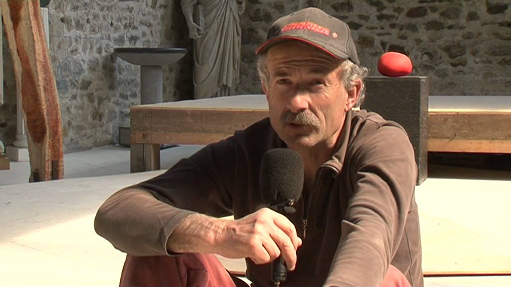 Reportage Philippe Andre Sculpture Monumentale Crédit Agricole St