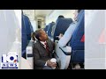 Delta Flight Attendant Comforts Passenger Experiencing Anxiety Nowthis ...