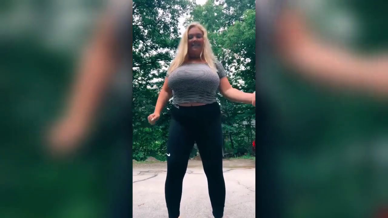 Hot And Sexy Busty Big Milf Mom Bounce Youtube