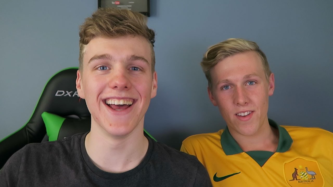 Playing Minecraft With My Brother Youtube