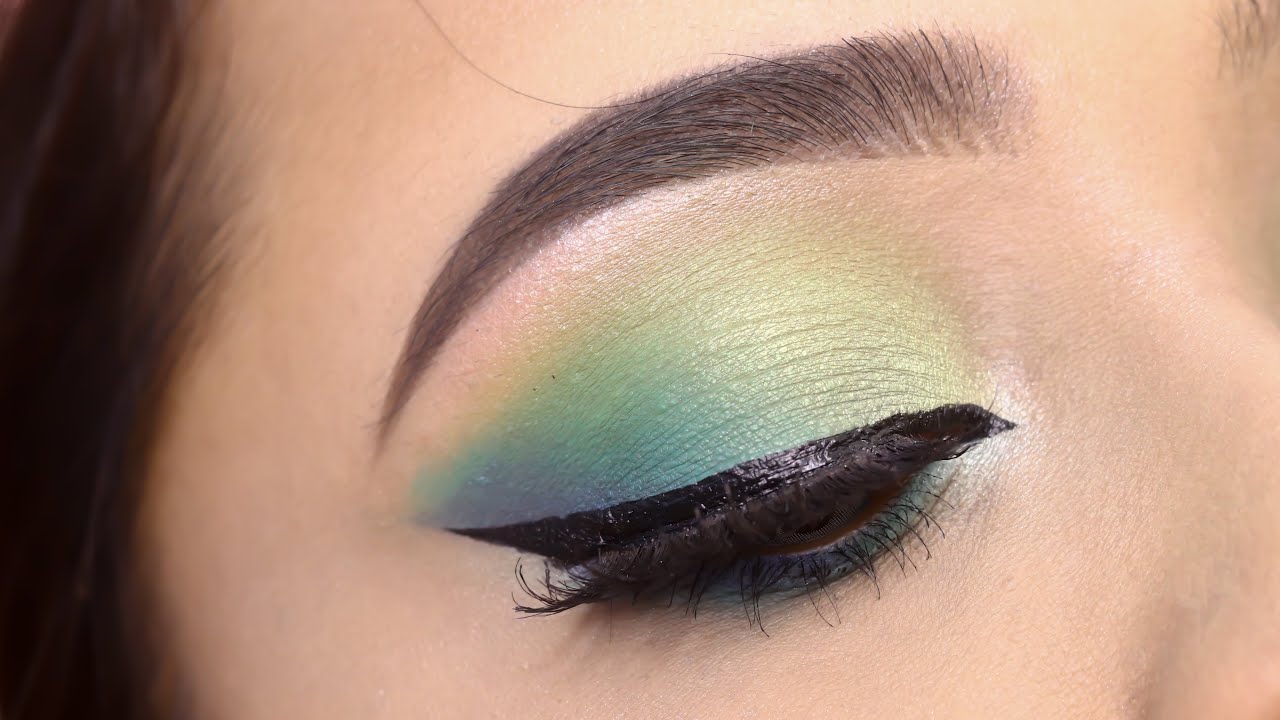Step By Makeup Tutorial For Green Eyes Saubhaya Makeup