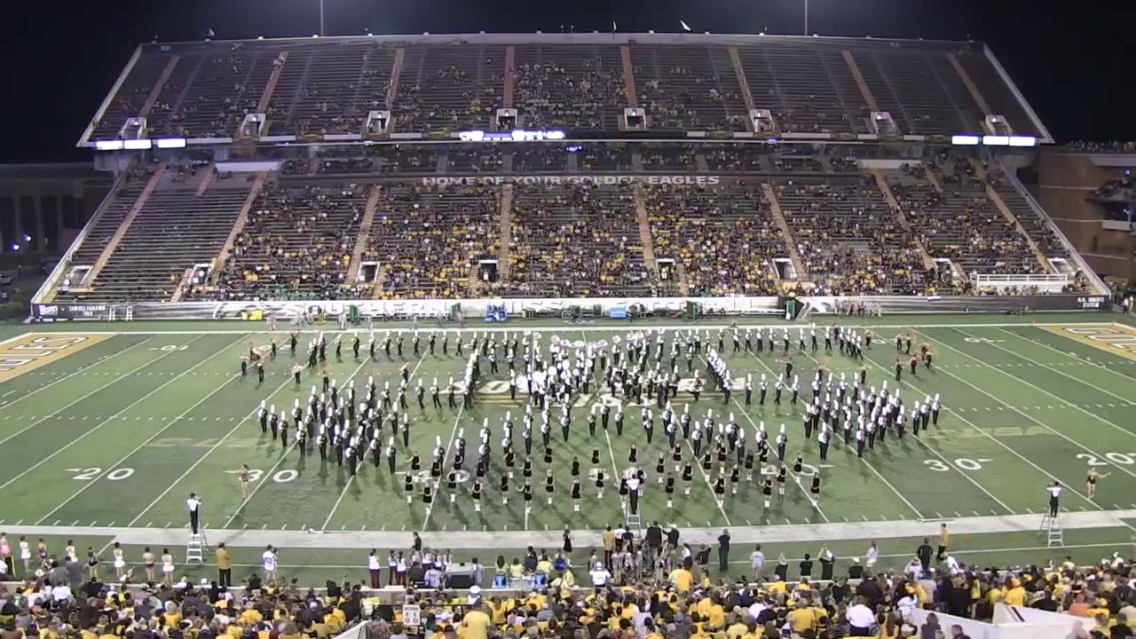 Usm Pride Of Mississippi And Dixie Darling Broadway Halftime