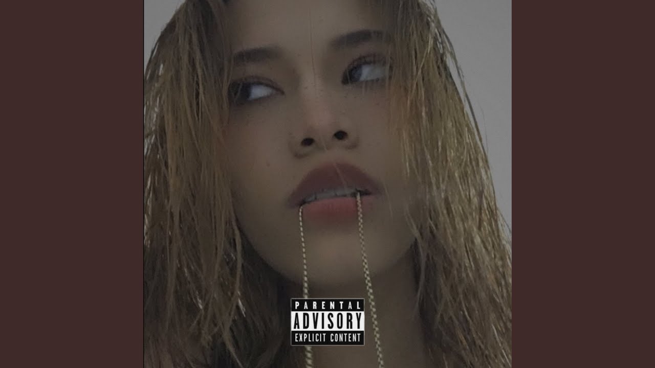V Youtube Music