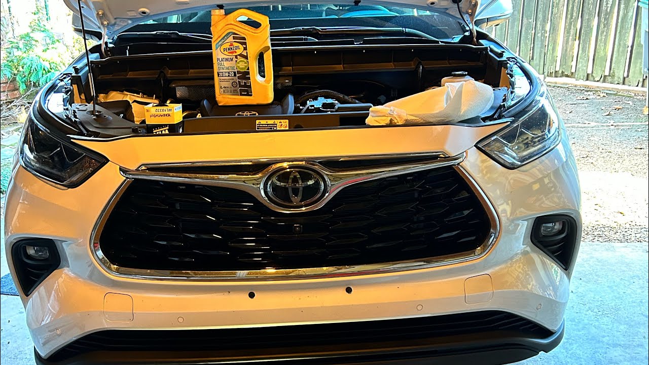 2023 Toyota Highlander Oil Change 2 4l L4 Turbocharged Youtube