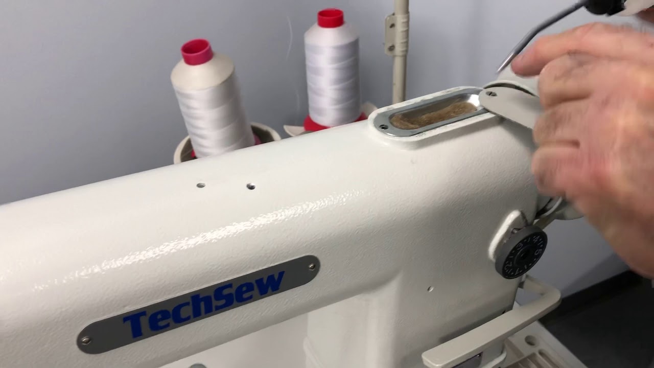 Oiling The Techsew 810 Post Bed Industrial Sewing Machine Youtube
