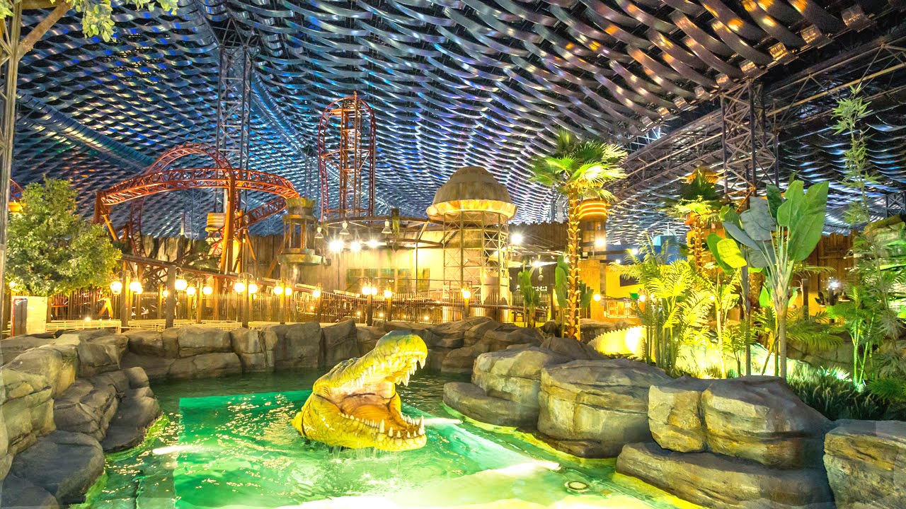 Inside The World S Largest Indoor Theme Park Img Worlds Of Adventure