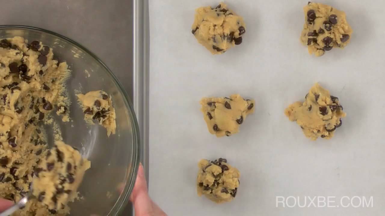 How To Make The Perfect Chocolate Chip Cookies Youtube