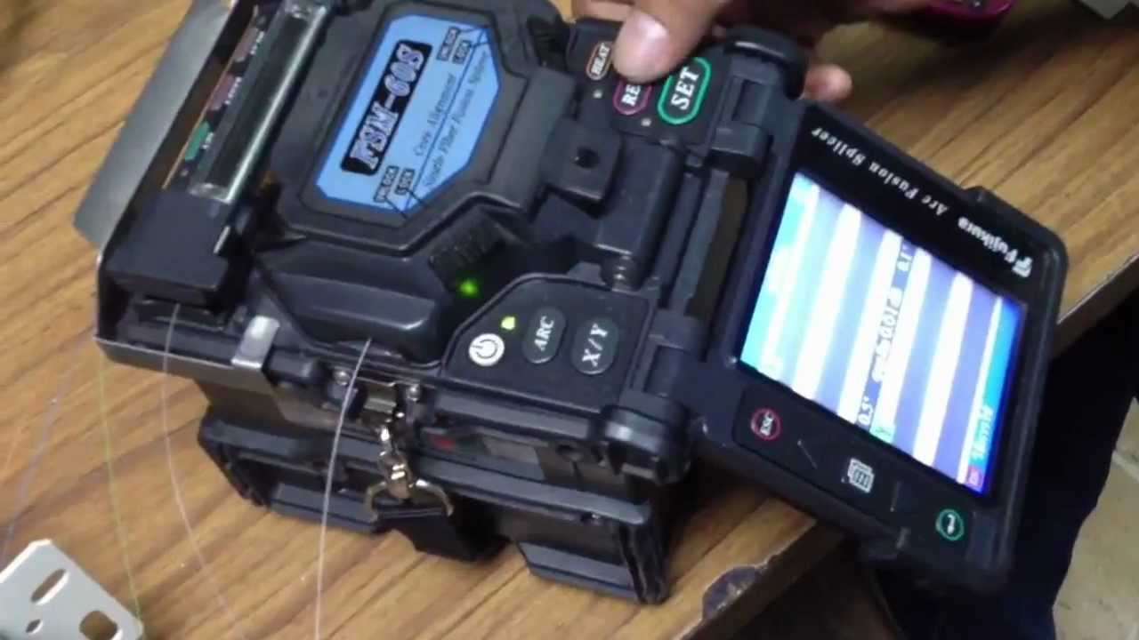 How To Do Fibre Optics Splicing Youtube
