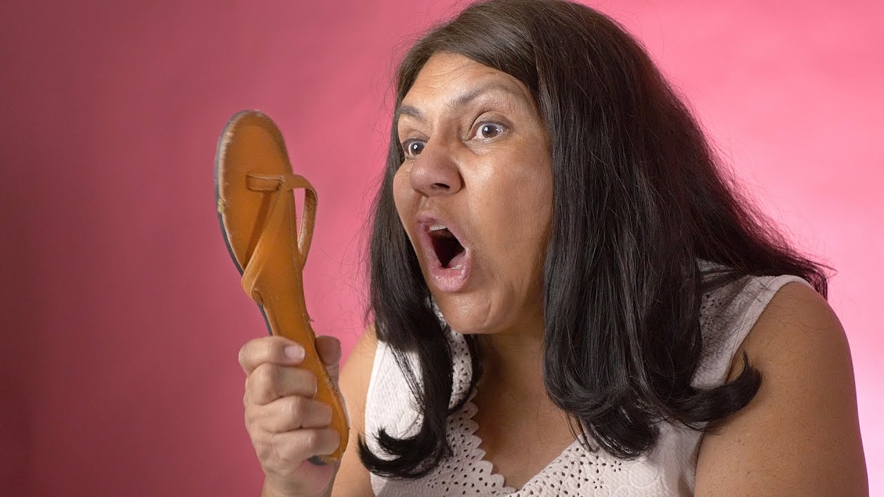 Mexican Moms Play Chancla Or No Chancla Youtube