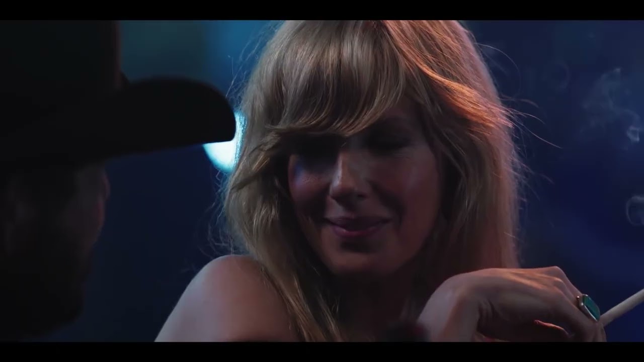 Yellowstone Beth Dutton Lovely Disaster Youtube