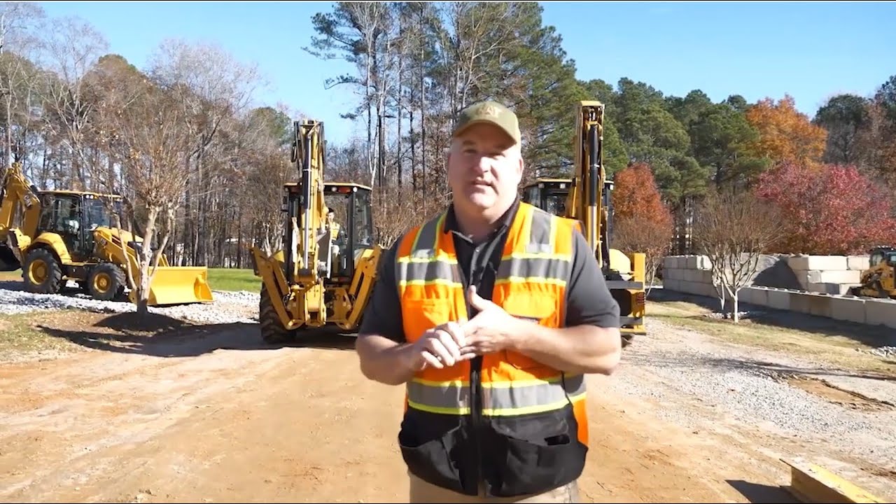 Center Pivot And Side Shift Backhoe Comparison Youtube