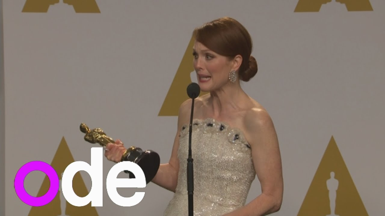 Oscars Julianne Moore Wins Best Actress For Still Alice Youtube