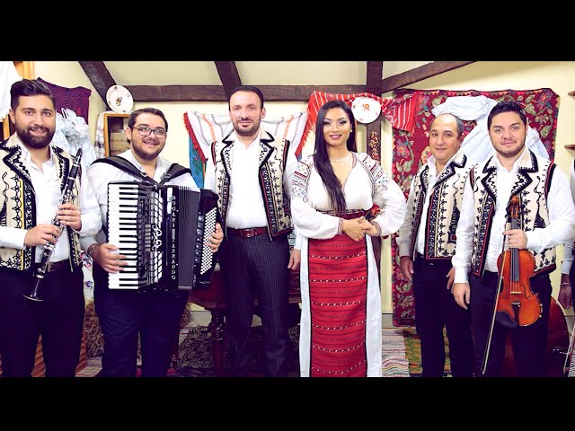 Malyna - Are tata doua flori