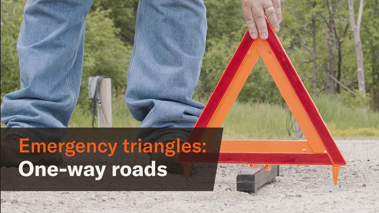 Cdl Triangle Placement For Divided Highways And One Way Roads Youtube
