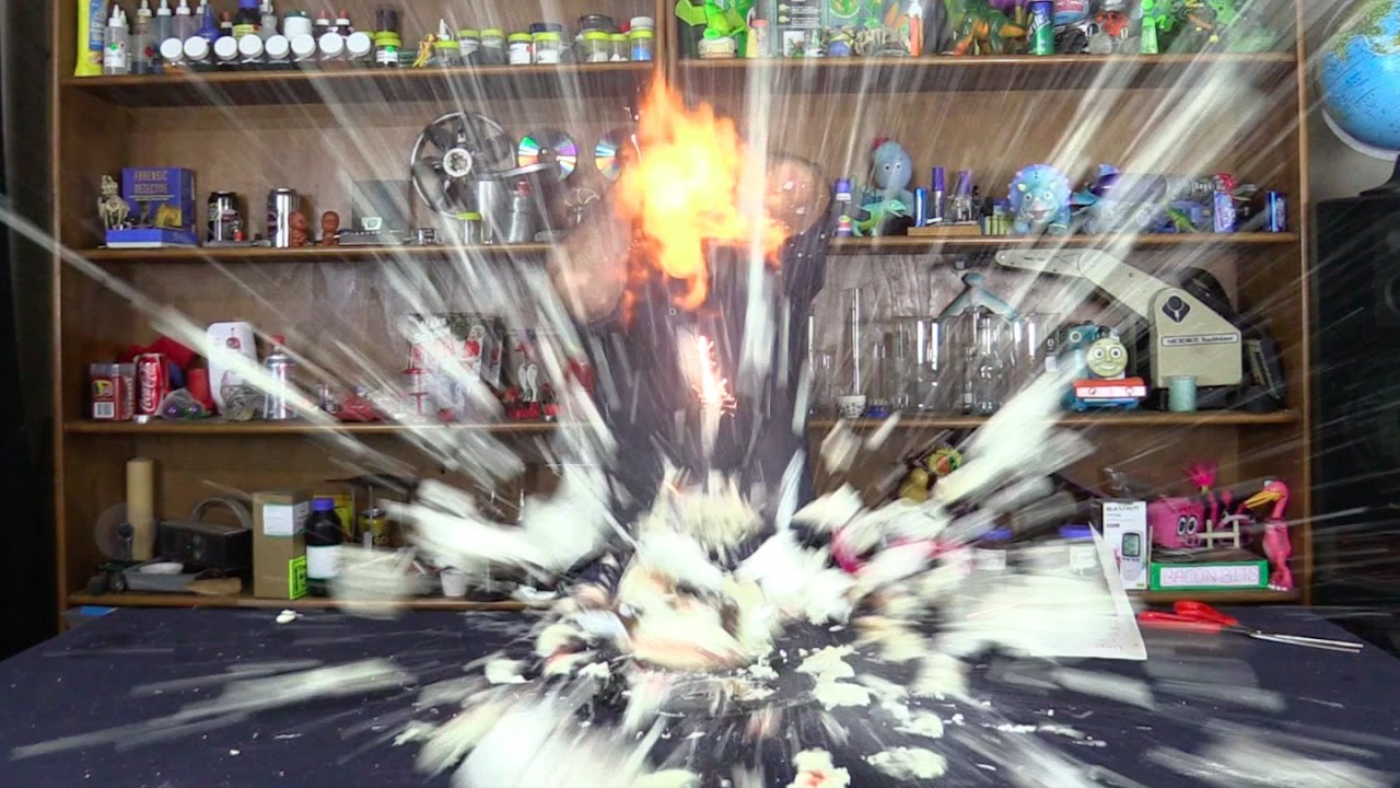 How To Make An Exploding Birthday Cake Prank Make Science Fun Youtube