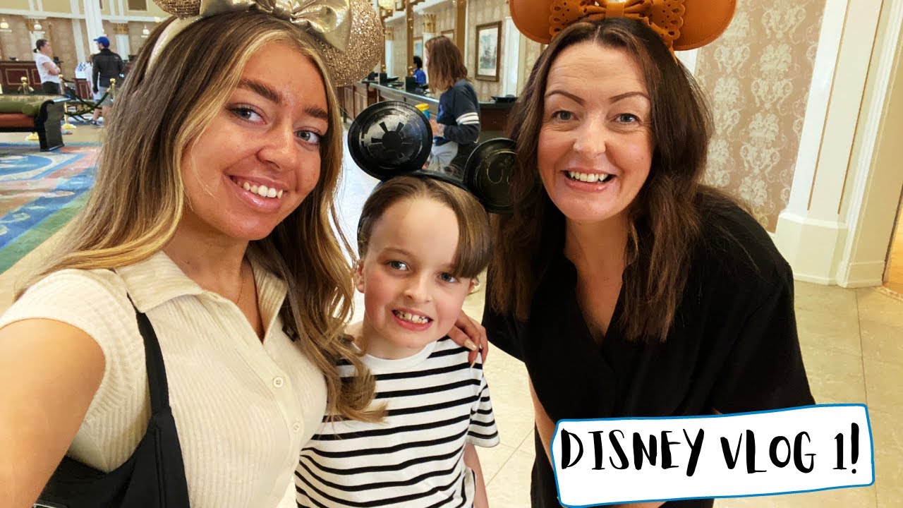 The Disney Vlogs 1 Travel Magic Kingdom Youtube