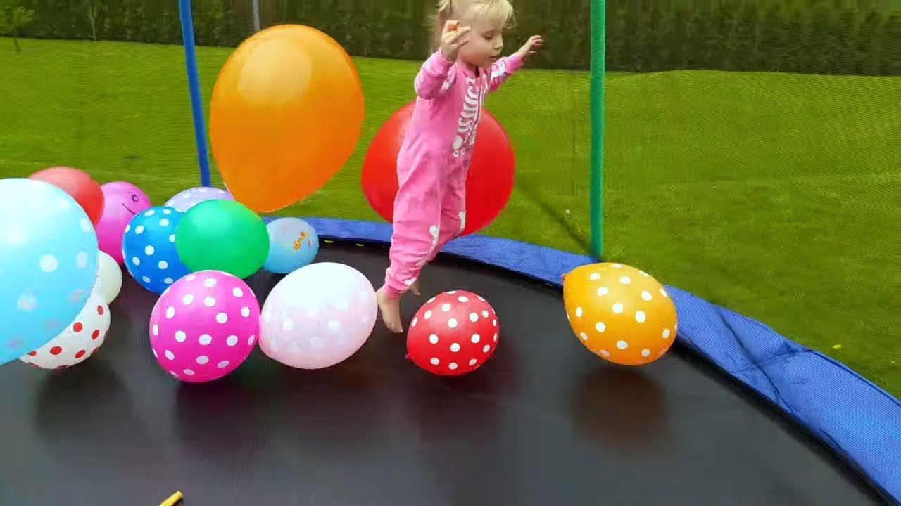 Kids Play With Balloons And Learn Colors Youtube