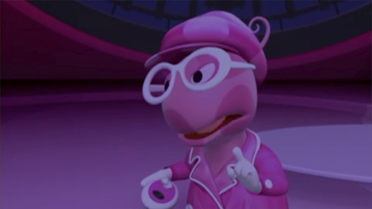Toon Story 2 Part 8 Pablo S Speech Chicken Little Tries To Get His Arm
