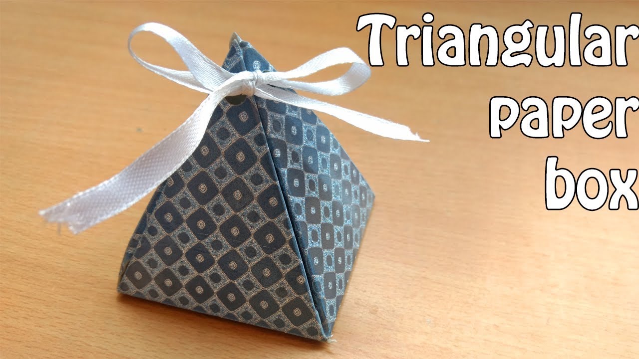 How To Make An Easy Triangular Box Christmas Gift Box Youtube