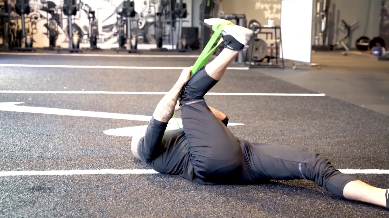 5 Band Exercises For Improved Hip Mobility Hamstring Flexibility