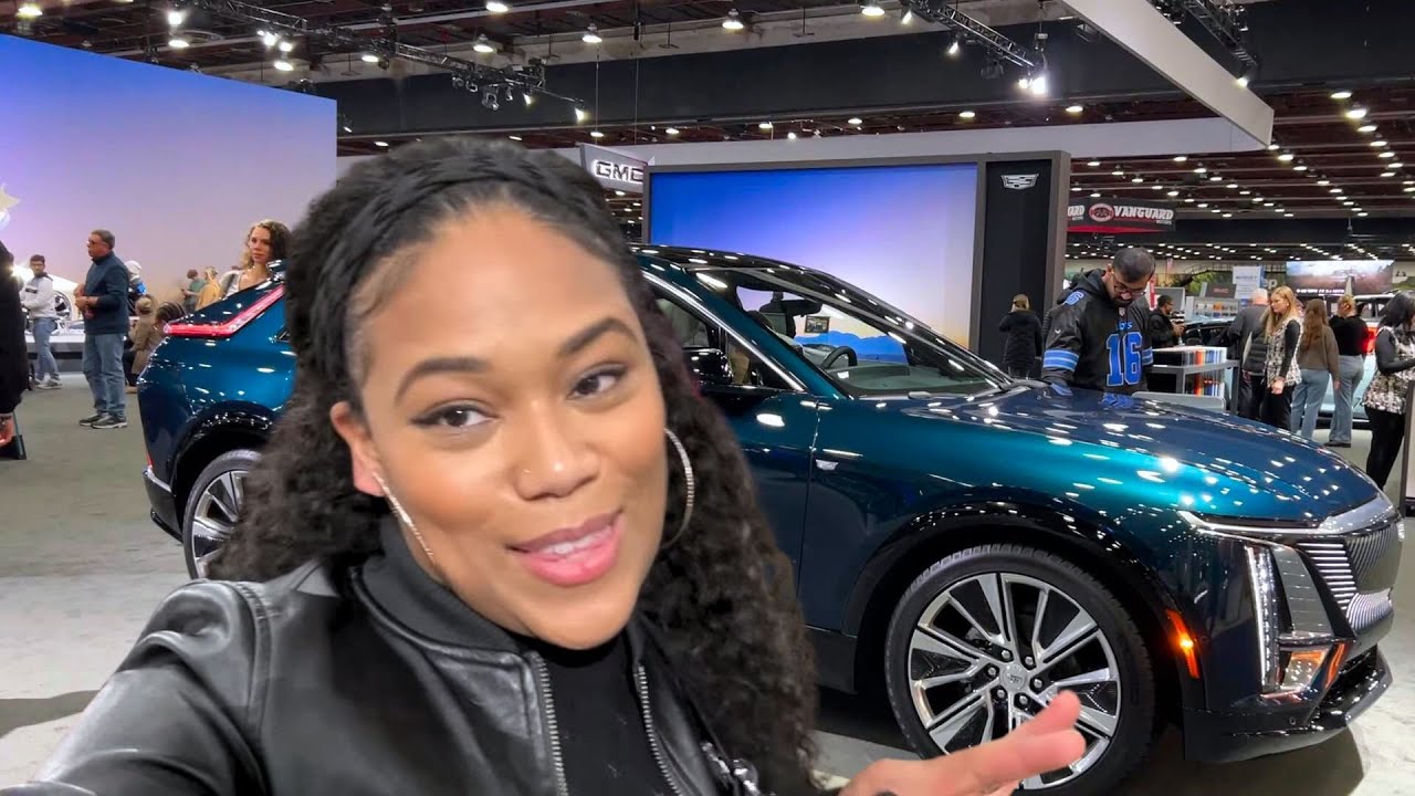 Detroit Autoshow With The Family Fun Family Outing Youtube