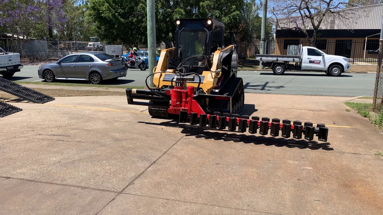 Hydrapower Ssu1800 Hst Debris Scraper Under Conveyor Cleaner Youtube