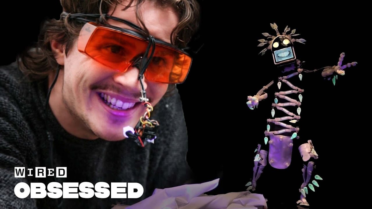 How This Guy Makes Hand Puppets That Move Like Real Creatures Wired